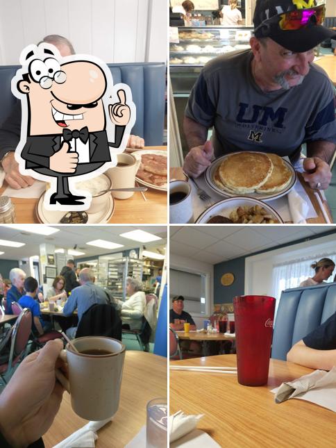 Kate's Kitchen, Flat Rock - Restaurant menu, prices and reviews