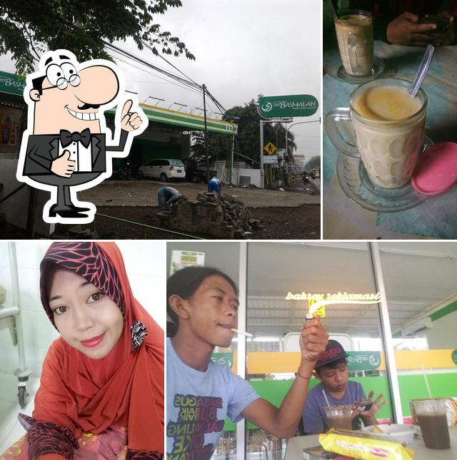 STMJ Tanjung cafe, Indonesia - Restaurant reviews