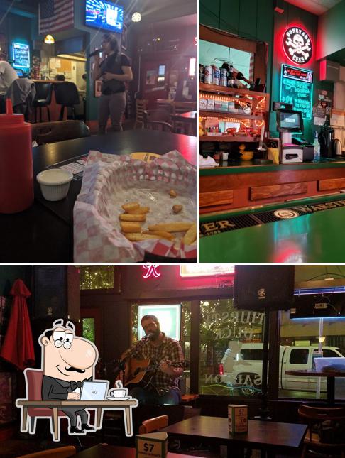Thirsty Duck Saloon in Oregon City - Restaurant menu and reviews