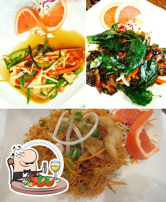 Tawan Thai in Algonquin - Restaurant menu and reviews