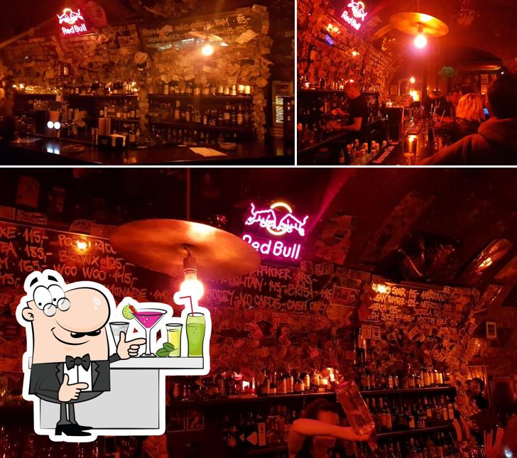 Bar Bluelight, Prague, Josefská 42 - Restaurant menu and reviews