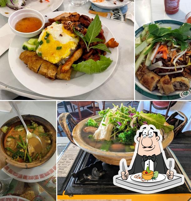 GOLDEN SAIGON Restaurant, Aurora - Restaurant menu, prices and reviews