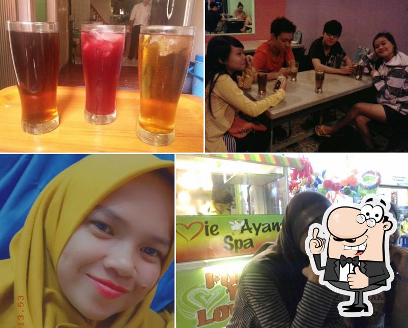 Krisana Tea House cafe, Singkawang - Restaurant reviews