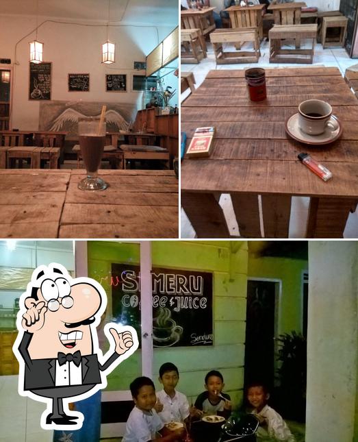Semeru Caffee and Juice cafe, Senduro - Restaurant reviews