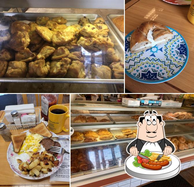 Full Moon Cafe restaurants in Roanoke, summer 2025 - Restaurant Guru