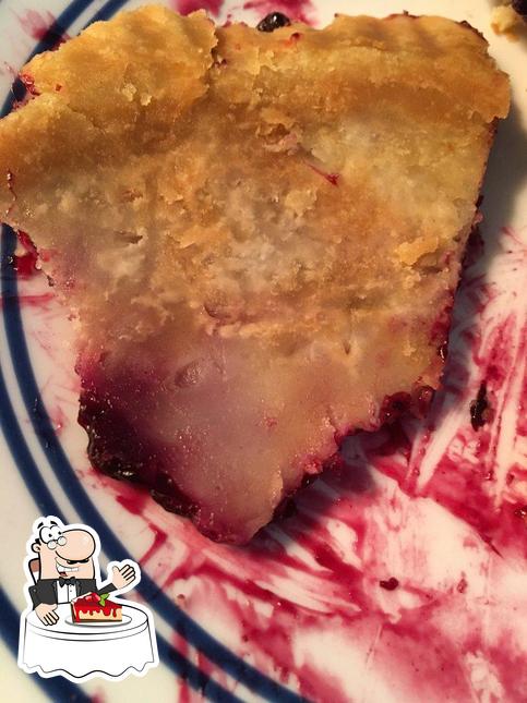 Gardner Pie in Akron - Restaurant menu and reviews