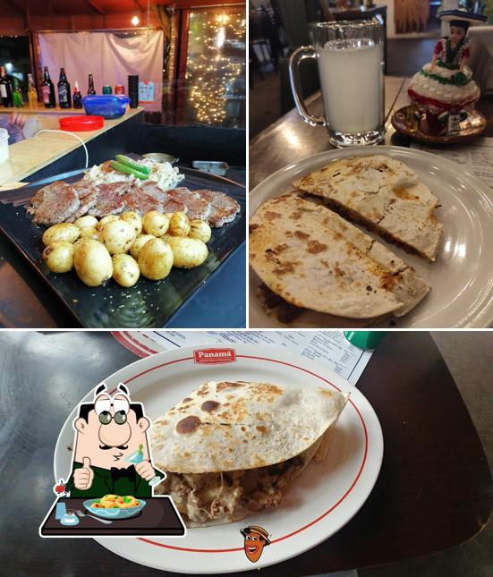 taco chilango restaurant, Mexico City, C. Juan Sánchez Azcona 572 ...