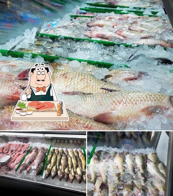 Warren Fish & Seafood, Detroit - Restaurant menu, prices and reviews