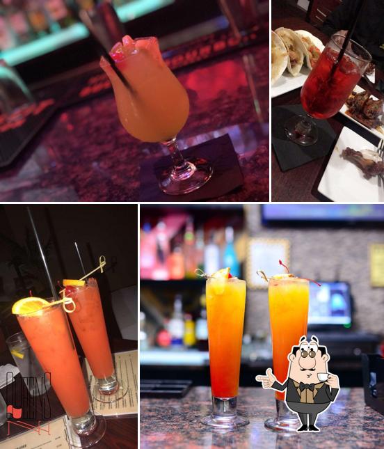 West Bar and Lounge in New York City - Restaurant menu and reviews