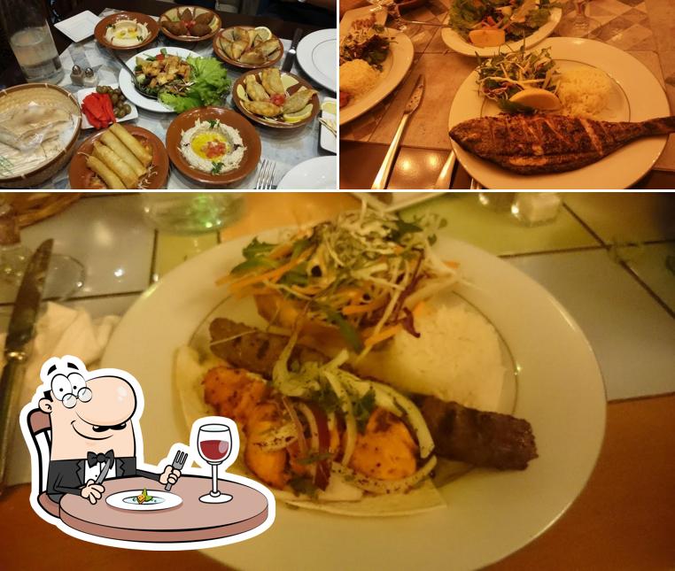 Ward, Paris, Porte Maillot - Restaurant menu, prices and reviews