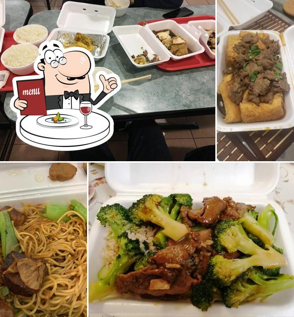 Canton Wok in Markham - Restaurant menu and reviews