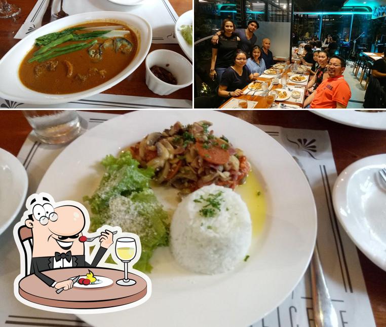Delicere, Marikina, Santolan - Restaurant menu, prices and reviews