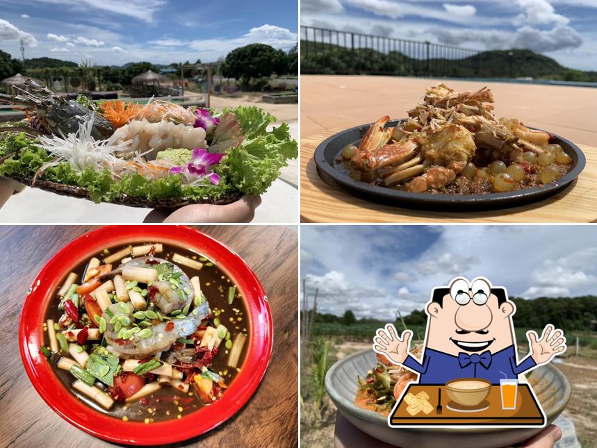 Somtum Ban Suan Khamkoon @Ban Chang restaurant, Ban Chang - Restaurant ...