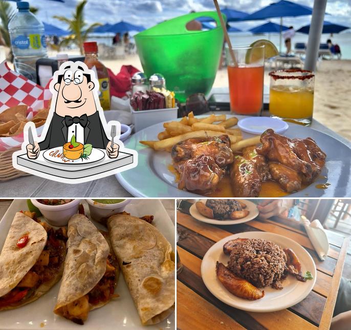 Coco Snack Beach Bar, Isla Mujeres - Restaurant menu, prices and reviews