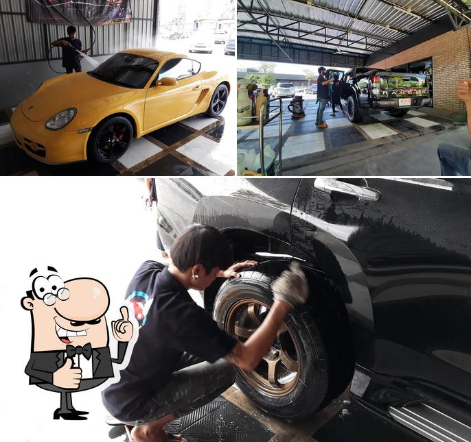 Shadow Car Wash, Bangkok