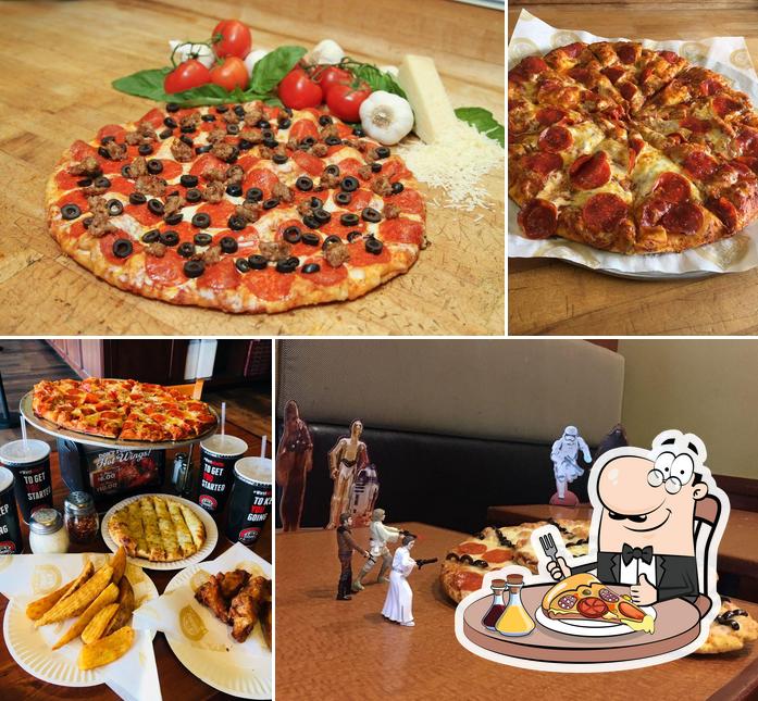 Me-n-Ed's Neighborhood Pizza Parlor in Kingsburg - Restaurant menu and ...