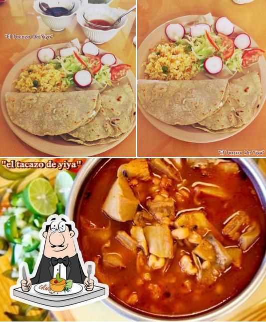 El Tacazo De Yiya" Guisados Como En Casa restaurant, Uruapan ...