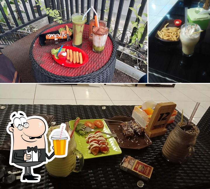 District Cafe, Indonesia - Restaurant reviews