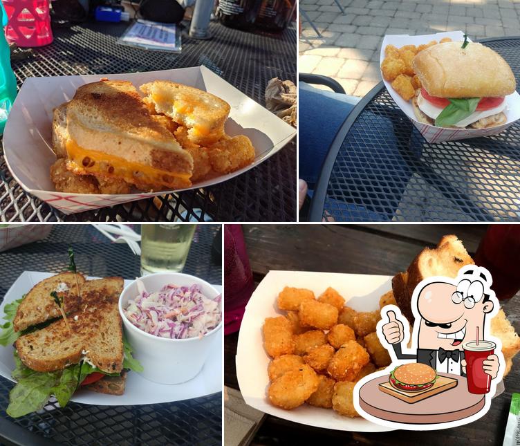 Top 5 restaurants with tater tots in Hood River, december 2024 ...