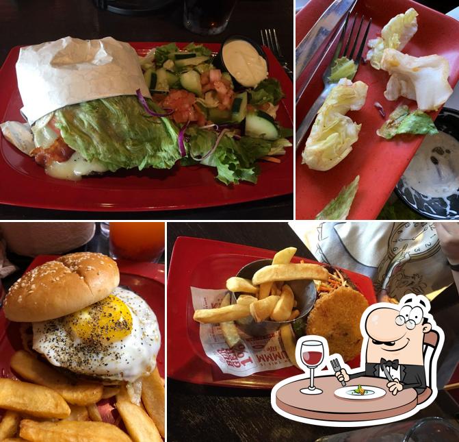 Red Robin Gourmet Burgers and Brews, Vancouver - Restaurant menu ...