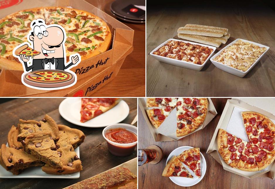 Pizza Hut, 2730 Hillside Dr in Delafield - Restaurant menu and reviews