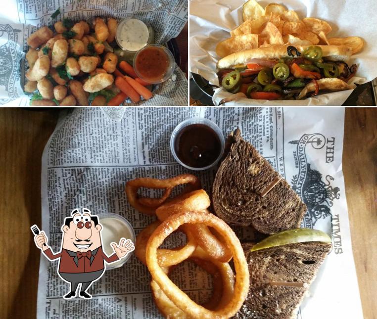 Lucky Fools Pub, Moorpark - Restaurant menu, prices and reviews