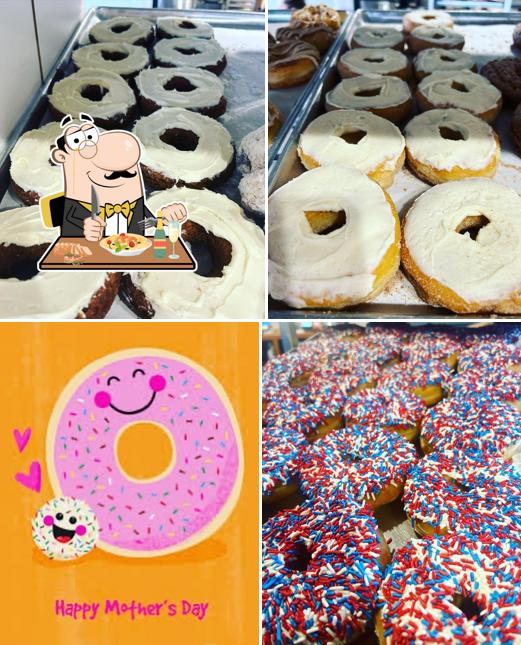 RI Guys Donuts, South Kingstown - Restaurant menu, prices and reviews