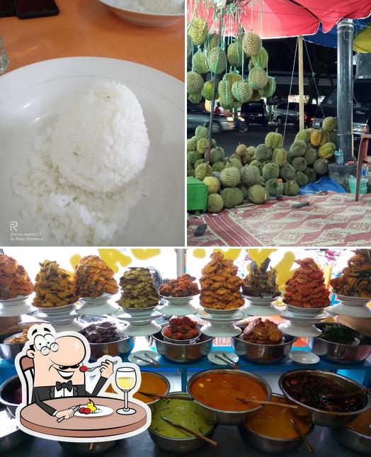 RM RUMPUN BAMBU restaurant, Padang - Restaurant reviews