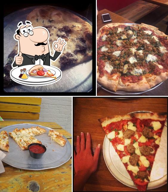 Classic Slice, 2797 S Kinnickinnic Ave in Milwaukee - Restaurant reviews