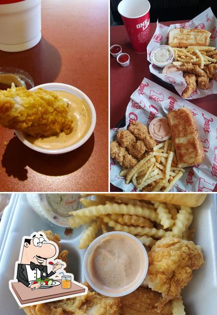 Raising Cane's Chicken Fingers in Fort Collins - Restaurant menu and ...