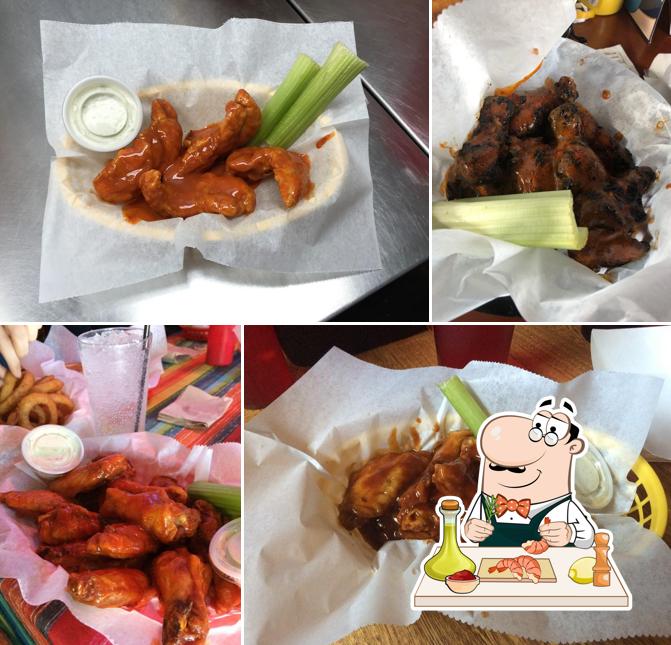Top 7 restaurants with spicy chicken wings in Omaha, november 2025 ...