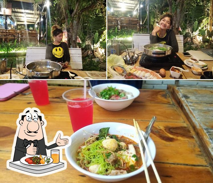 the one bus station restaurant, Kaeng Sian - Restaurant reviews