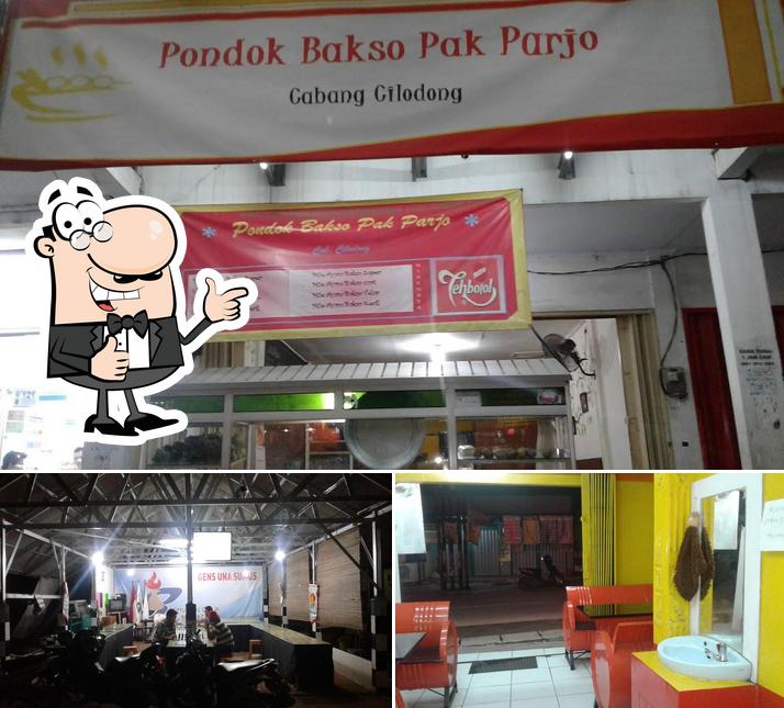 D'TOP Fried Chicken & Burger restaurant, Depok - Restaurant reviews