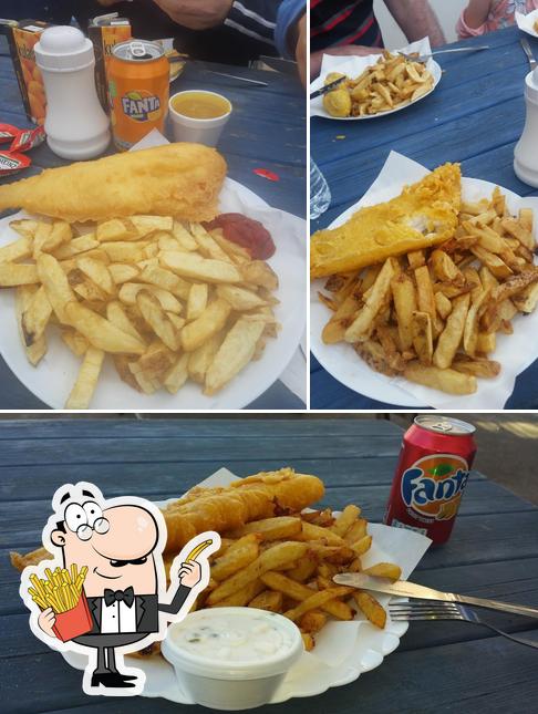 Blue Fish Bar, Mawgan Porth - Restaurant menu, prices and reviews