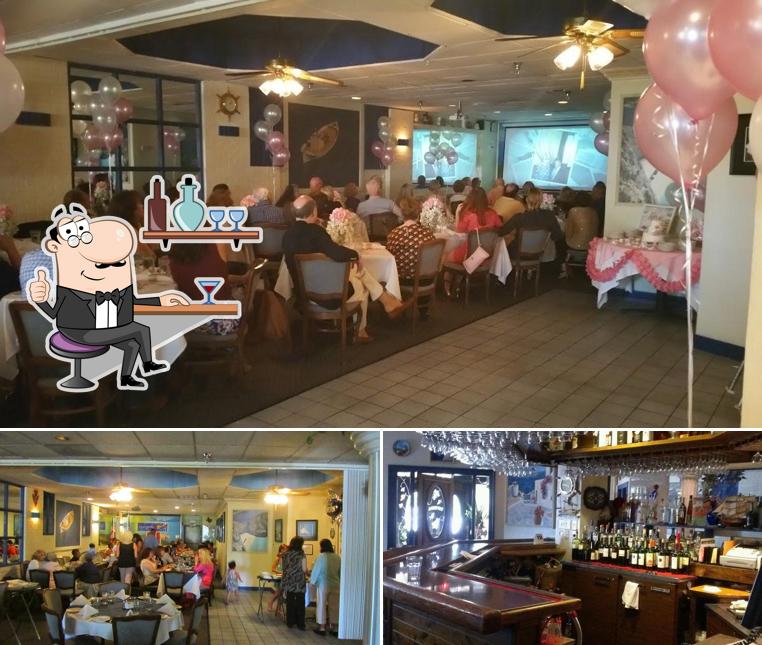 Greek Isles Grille and Taverna, Plano - Restaurant menu, prices and reviews