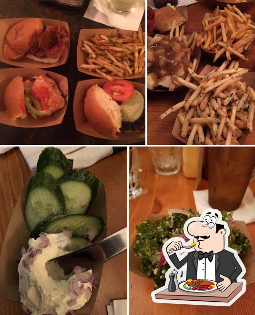 Green Dot Stables, Detroit - Restaurant menu, prices and reviews