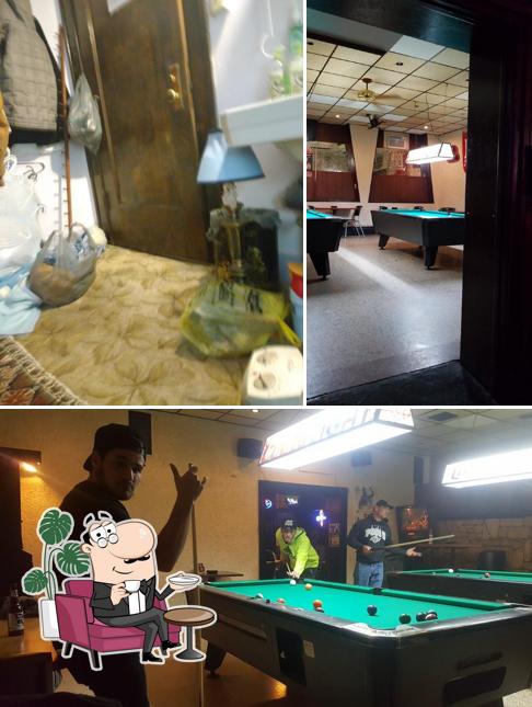 Four Crowns, Auburn - Restaurant menu, prices and reviews