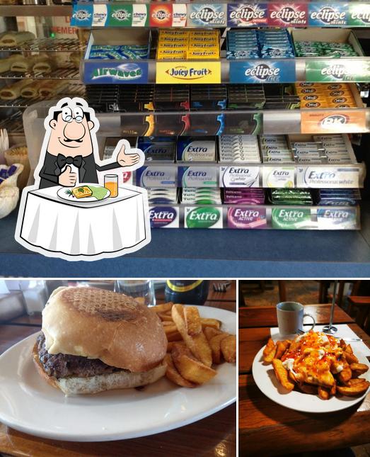 The Golden Nugget, Ampol in Kybong - Restaurant reviews