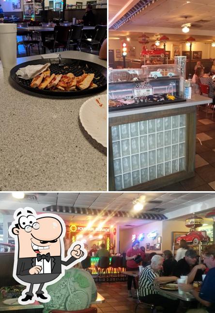 Pizza King, 1100 E Marshall Ave in Longview - Restaurant menu and reviews