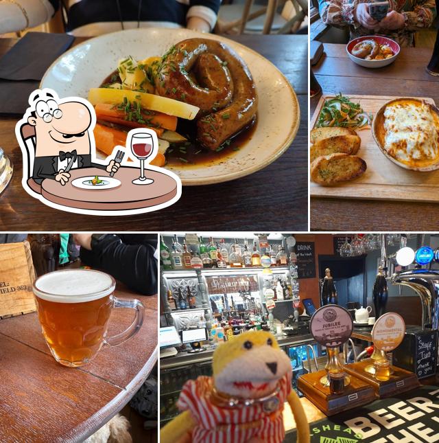 The Flying Pig Pub, Windermere - Restaurant menu, prices and reviews