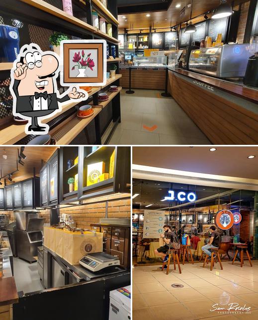 J.CO Donuts & Coffee - Festival Supermall Alabang cafe, Muntinlupa ...