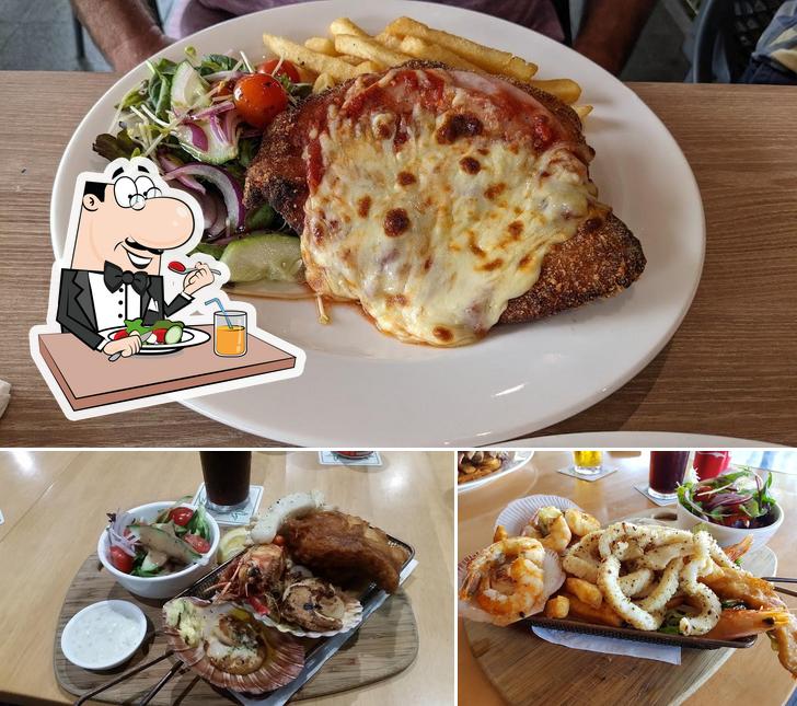 Mission Beach Tavern in Mission Beach - Restaurant reviews