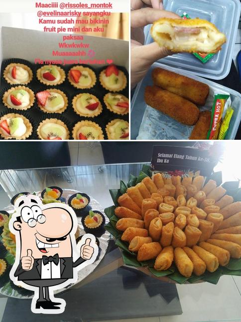 Rissoles Montok premium & Snack box, Salatiga