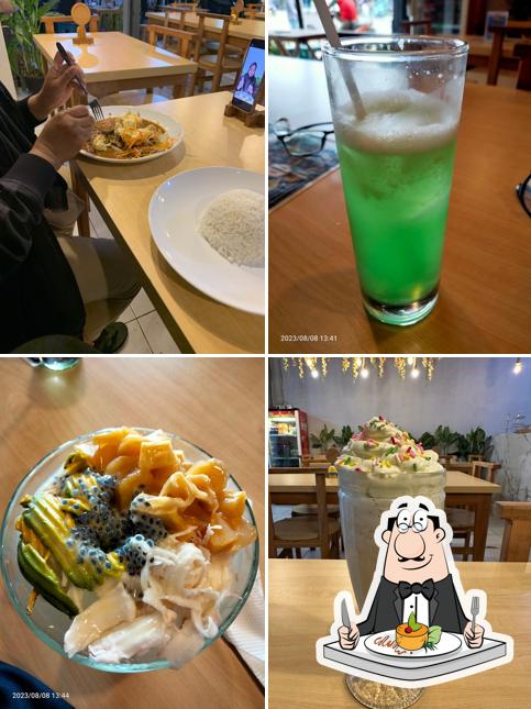 eStation Cafe & Resto, Purwokerto - Restaurant reviews