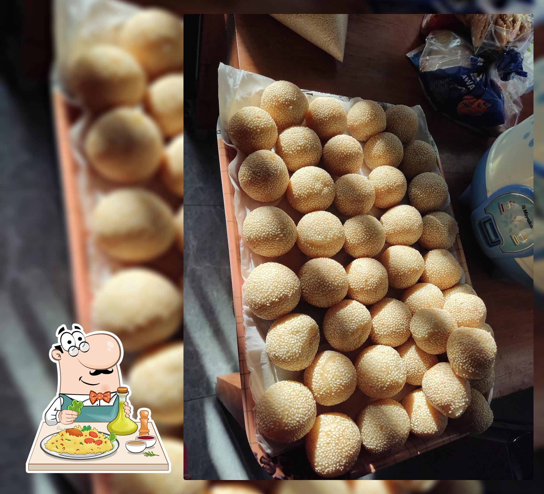 Angsle Ketan Ronde Warung Hatta desserts, Malang