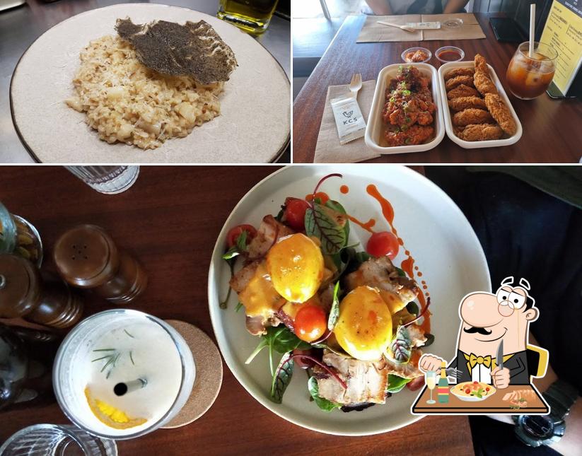 KCS CHICKEN, East Brisbane - Restaurant menu, prices and reviews