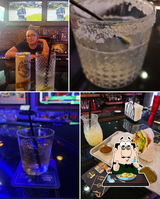 Side Hustle Bar in Salem - Restaurant reviews