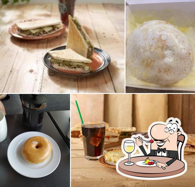 Starbucks Hampton Gardens, Pasig - Restaurant menu, prices and reviews