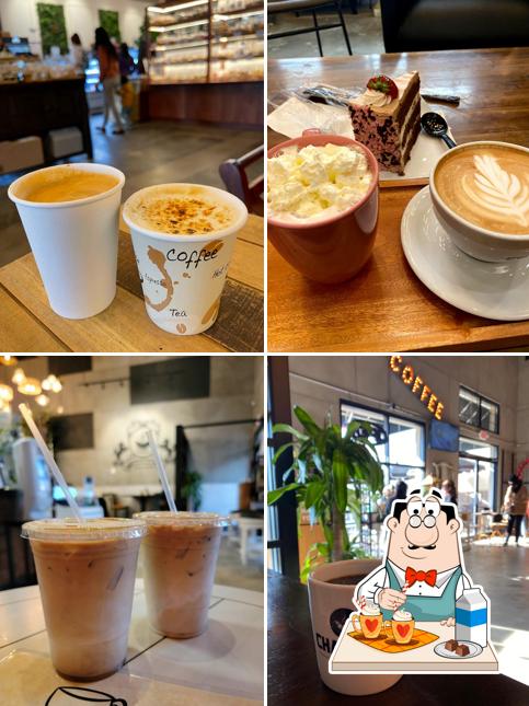 Chateau de Chantilly Cafe in Chantilly - Restaurant menu and reviews