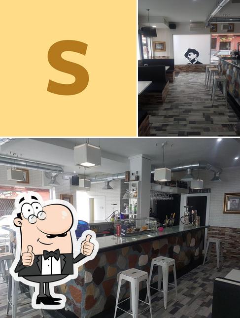 Sinatra´s Lounge & Bar, C. Santo Tomás de Aquino, 10 in Parla ...